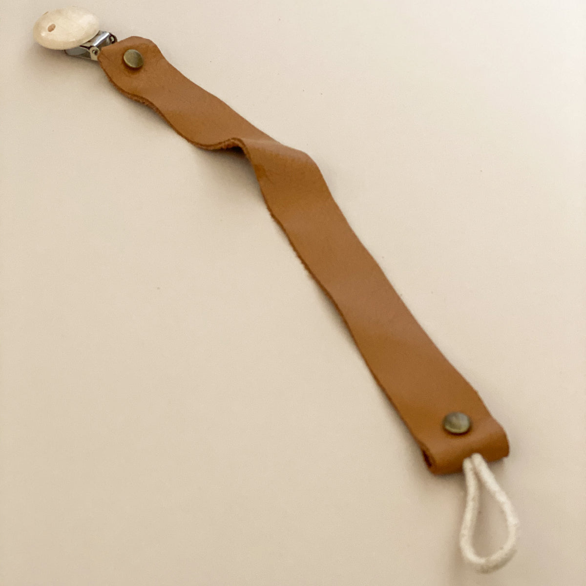 Leather Accessory Clip – Maelynn's Market